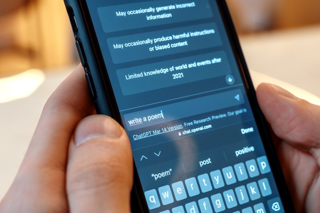 What is ChatGPT and why does it matter? - Europixel